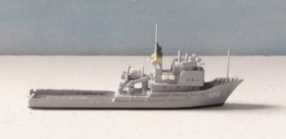 Ships-and-more - USNS T-ATF-172 "Apache" Powhatan class (1 p.) USA 1981 ...