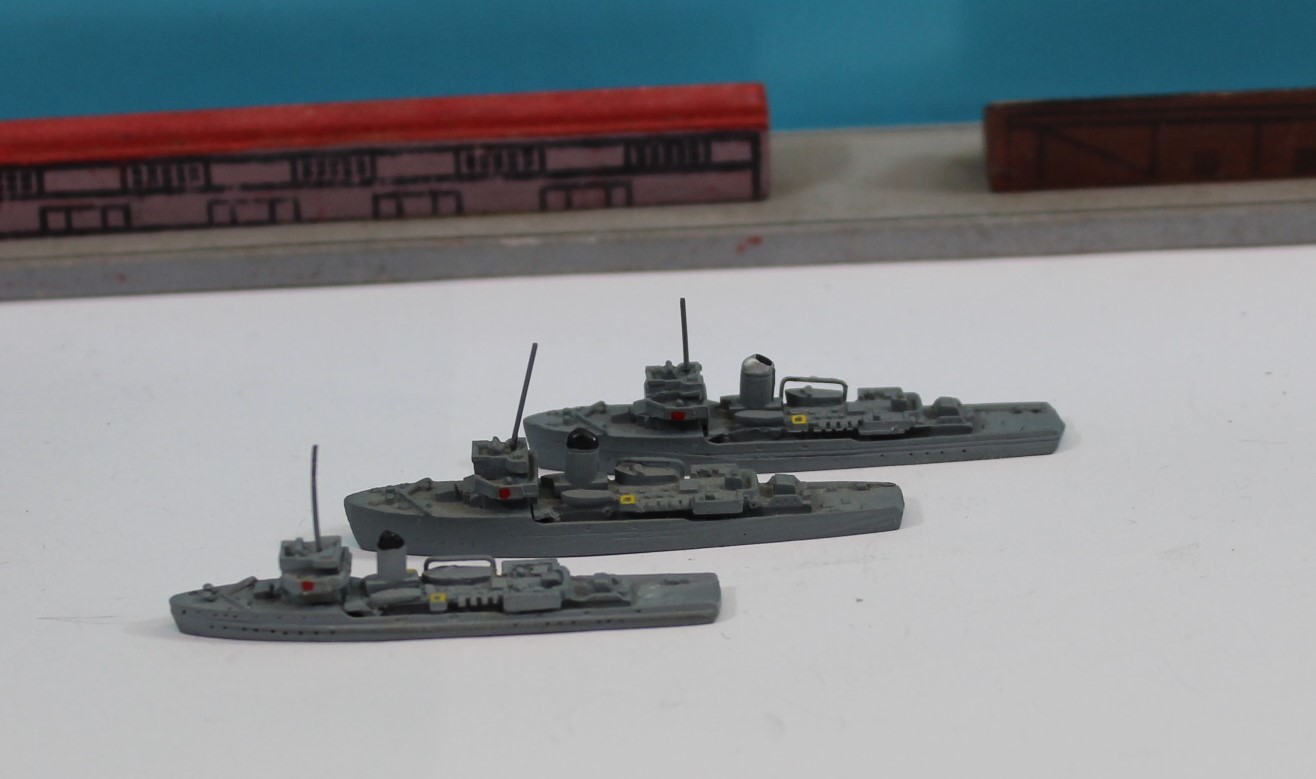 Ships-and-more - Escort vessel "Brummer" (1 p.) GER 1957 Hansa S 27